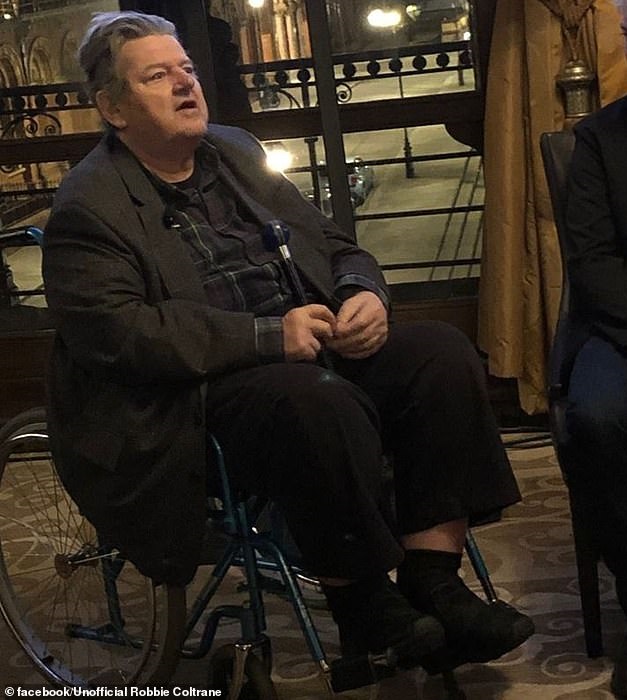 El actor que interpreta Hagrid en Harry Potter ha perdido la batalla ...