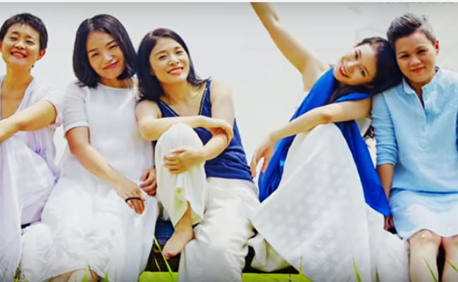 Grupo de amigas tiene una idea de jubilación diferente y única que les ...